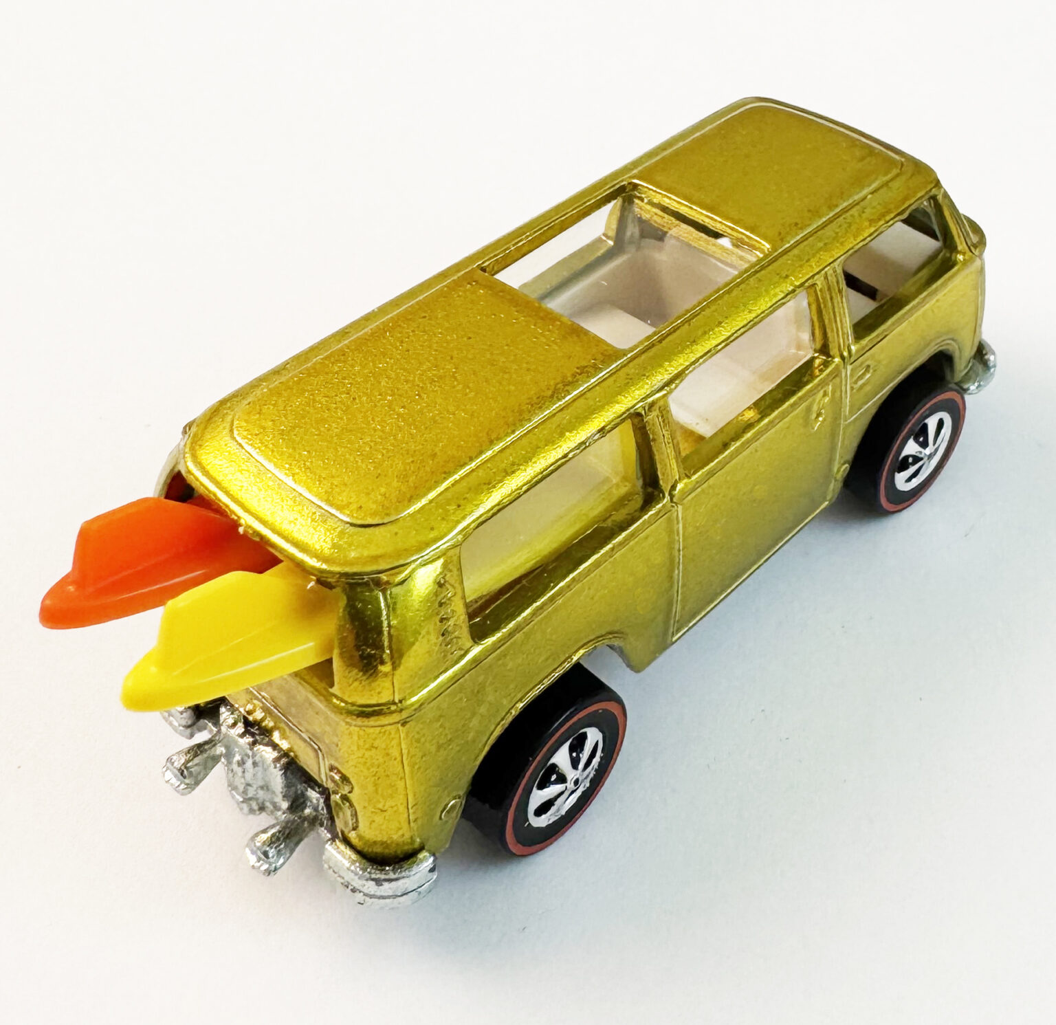 Volkswagen Rear-Loading Beach Bomb - Yellow Text Base Omega ...